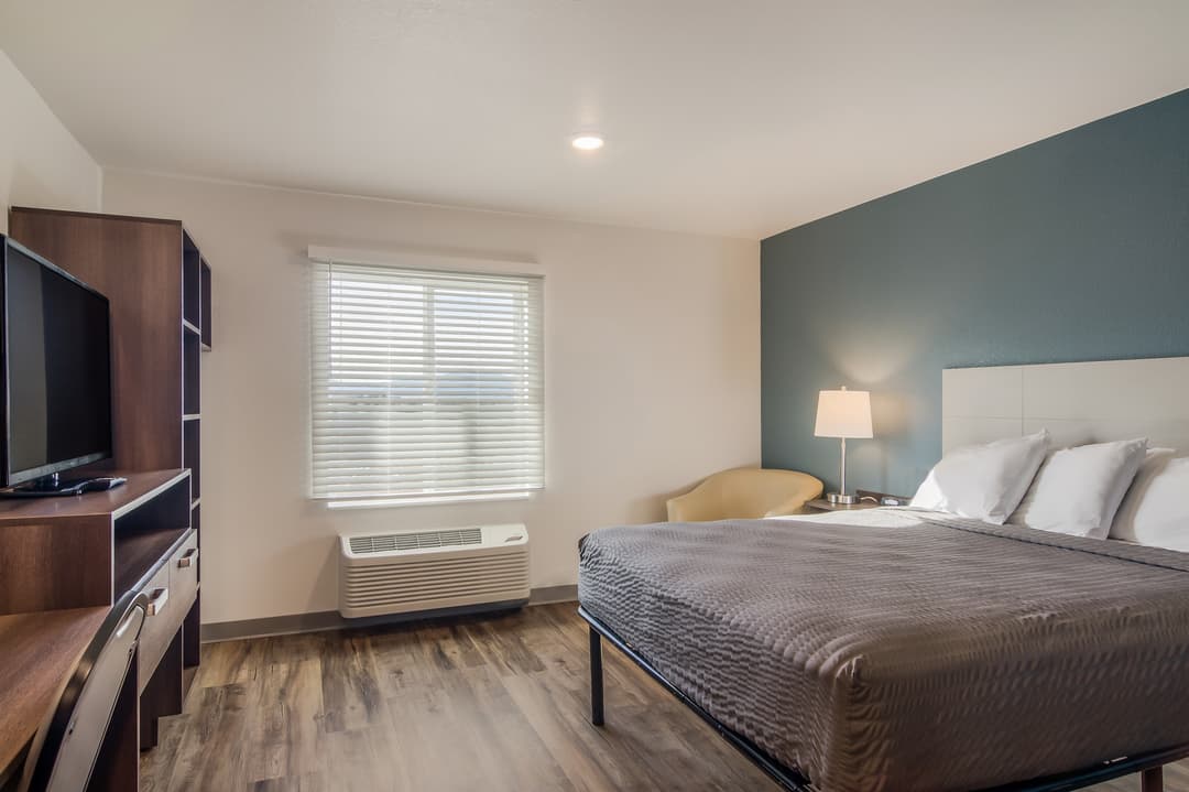 Extended Stay Hotel in Ellabell, GA | WoodSpring Suites Savannah West ...