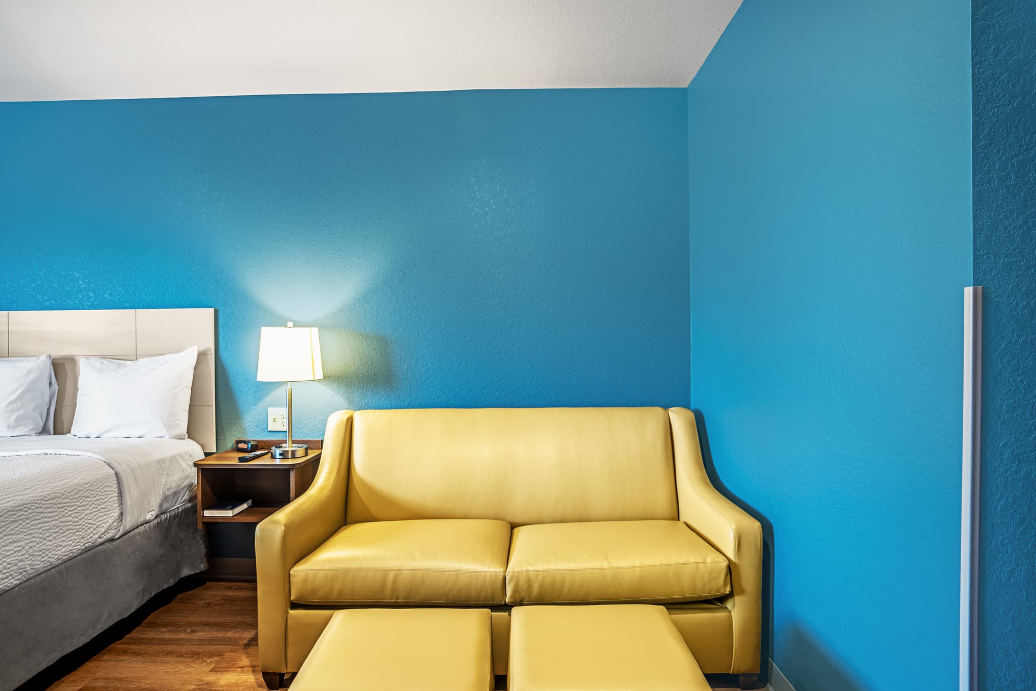 Extended Stay Hotel in Naples, FL | WoodSpring Suites Naples